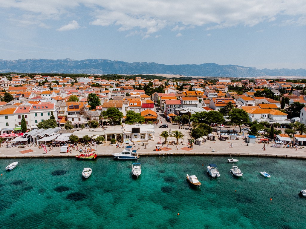 U Novalji svečano otvorena Primorska ulica i ribarska luka | Lika Club