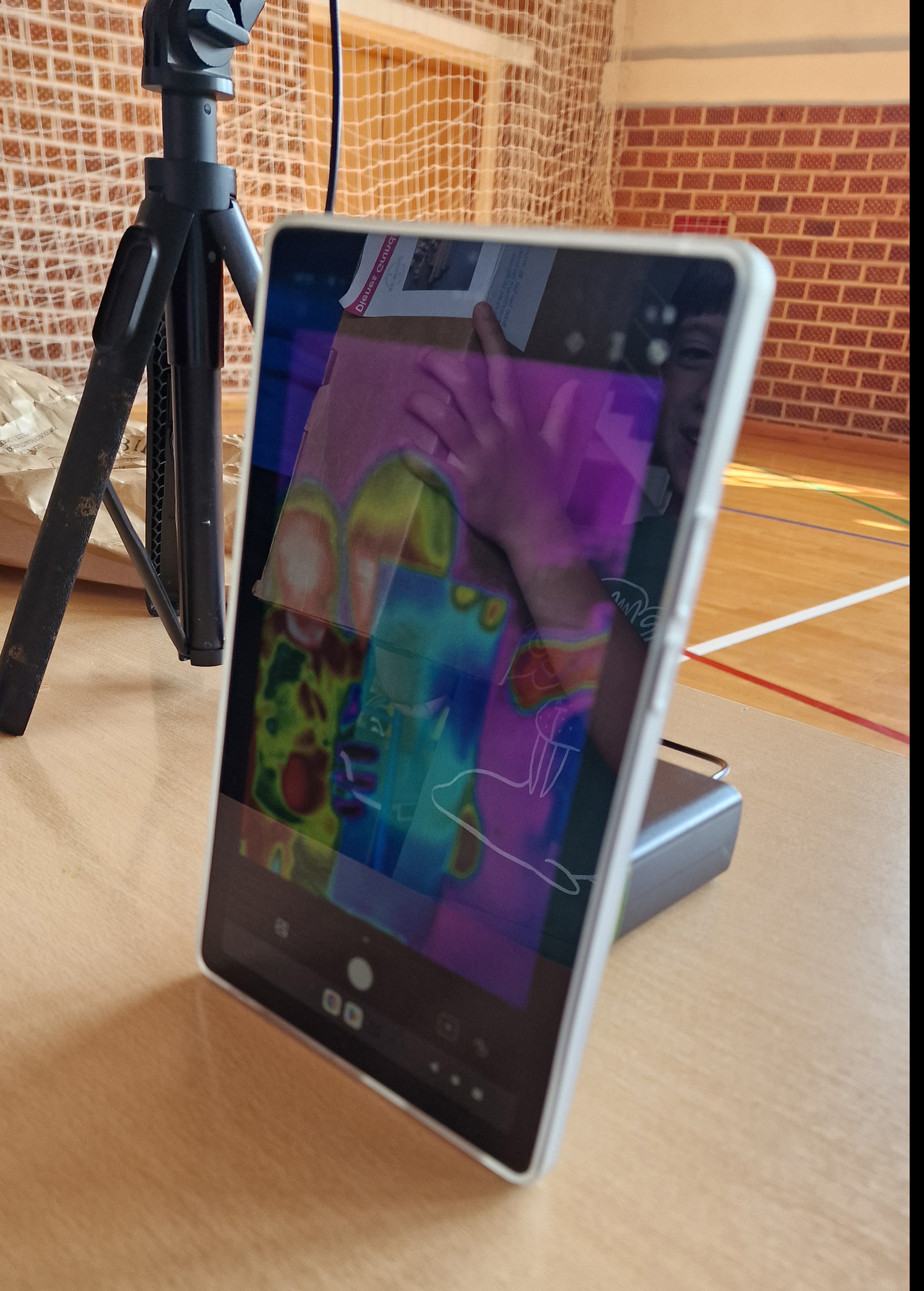 FOTO Od atoma do svemira u razumijevanju klimatskih promjena | Lika Club